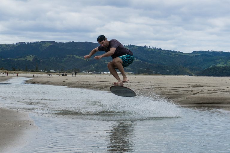 Skim Magazine – Skimboard videos, photos, news and events. Go skimboarding!